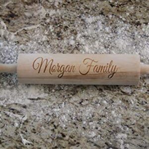 Custom Rolling Pin for Mom or Grandma (Morgan Family Design), Decorative Wooden Rolling Pin for Baking | Personalized Christmas Holiday Gift