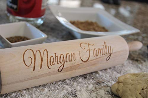 Custom Rolling Pin for Mom or Grandma (Morgan Family Design), Decorative Wooden Rolling Pin for Baking | Personalized Christmas Holiday Gift