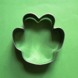 LAWMAN Dog Bone Cookie Cutter Paw Kennel Hydrant Fondant Pastry Biscuit Metal Baking 6 pcs Set