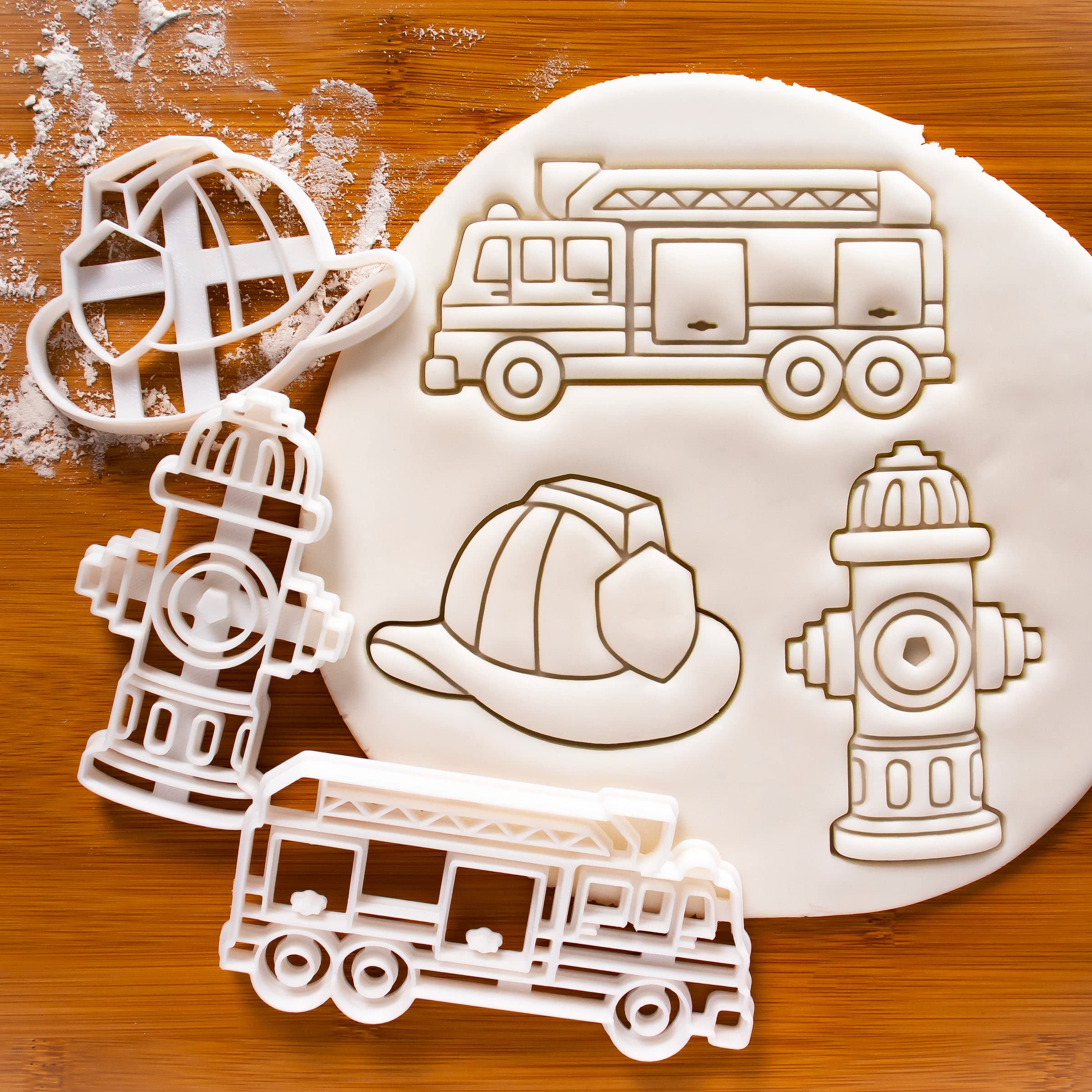 Set of 3 Fireman themed cookie cutters (Designs: Fire Truck, Fire Hydrant, and Fire Helmet), 3 pieces - Bakerlogy