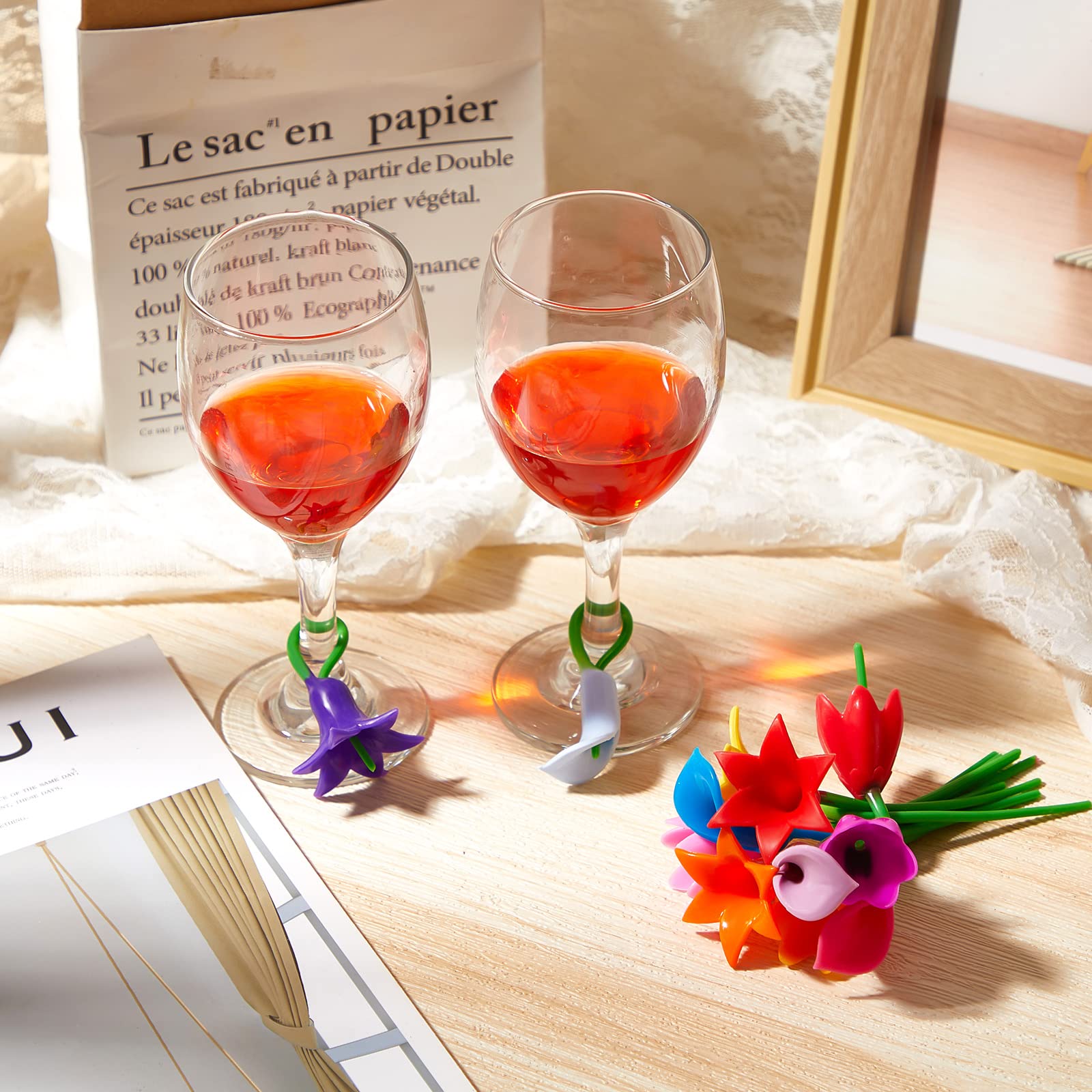 12 Pcs Floral Wine Charms Calla Lily Drink Markers Tulip Silicone Wine Marker for Identification Cocktail Martini Wine Wedding Bachelorette Party Glass Favors