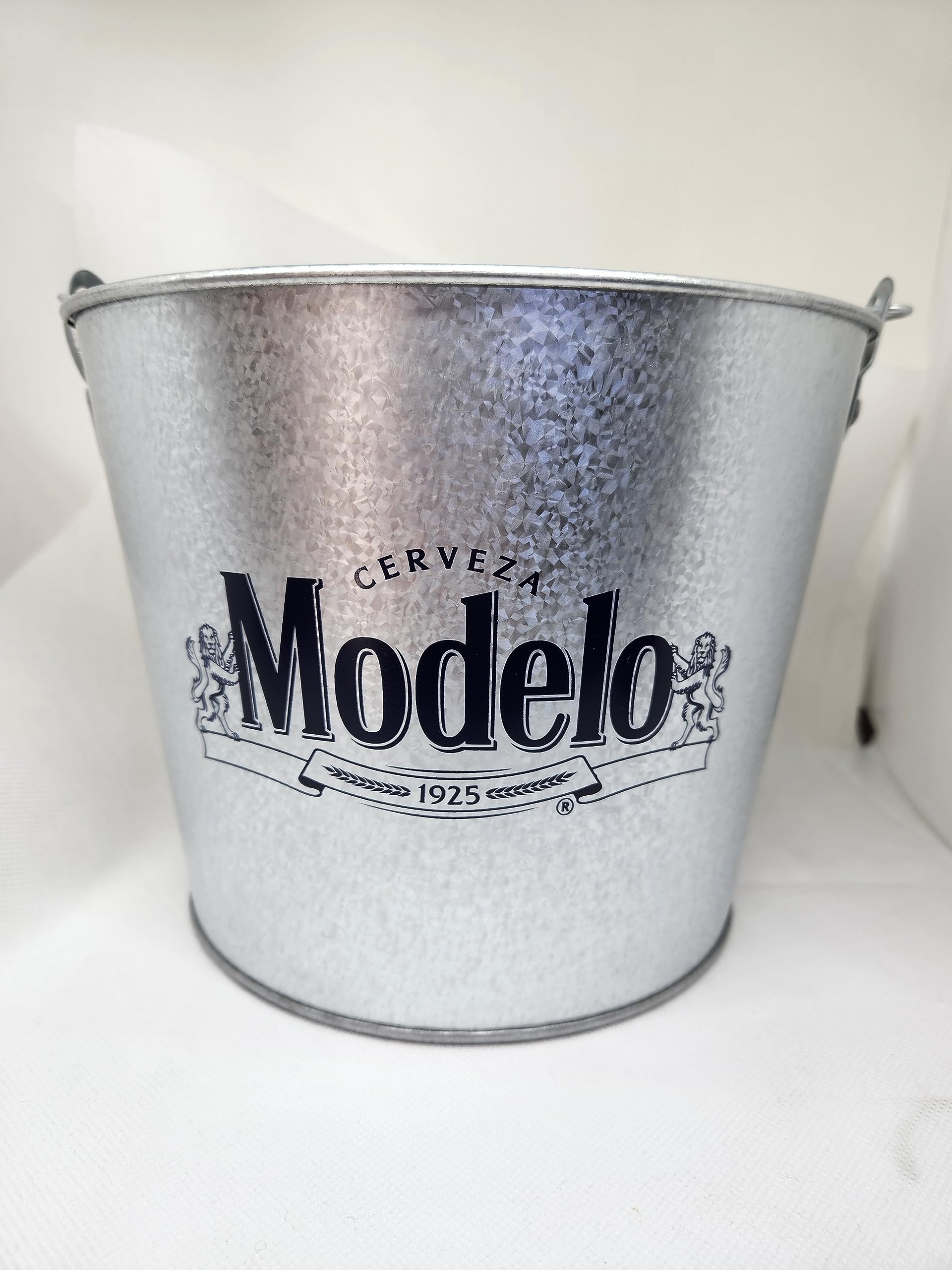 Modelo-Especial Beer Bucket