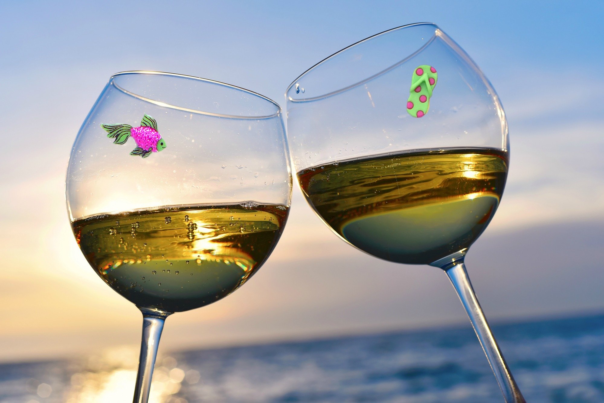 Beach Nautical Wine Glass Charms or Magnetic Markers for Making Your Drink Unique – Set of 12 Summer Glass Identifiers