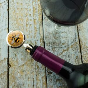 Bee on Honeycomb Wine Bottle Stopper