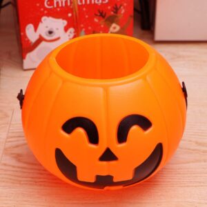 BESTOYARD Halloween Plastic Pumpkin Portable Pumpkin Bucket Trick-or-Treat Bucket Halloween Candy Bucket Jack O Lantern Bucket Halloween Party Supply 6.7Inch