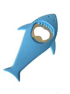 l & h household cool shark bottle opener silicone stainless steel beer bottle opener shark refrigerator magnet 4.8" x 2.7 (blue, 1)