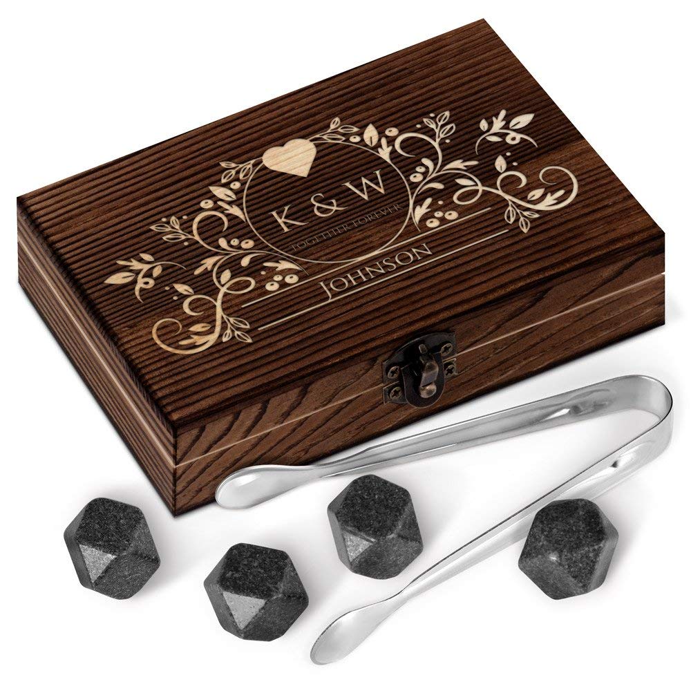 Maverton Whisky Stones Gift Set for Parents - 6 Granite Whiskey Rocks - Stainless Steel Pliers - Elegant Wooden Box with Engraving - for Wedding - for Couples - Classic