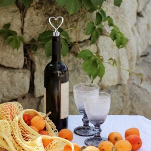 3 PCS Heart Wine Bottle Stopper Stainless Steel Reusable Beverage Bottle Stoppers for Kitchen Bar Decor Keeps Wine Fresh and Valentines Gifts