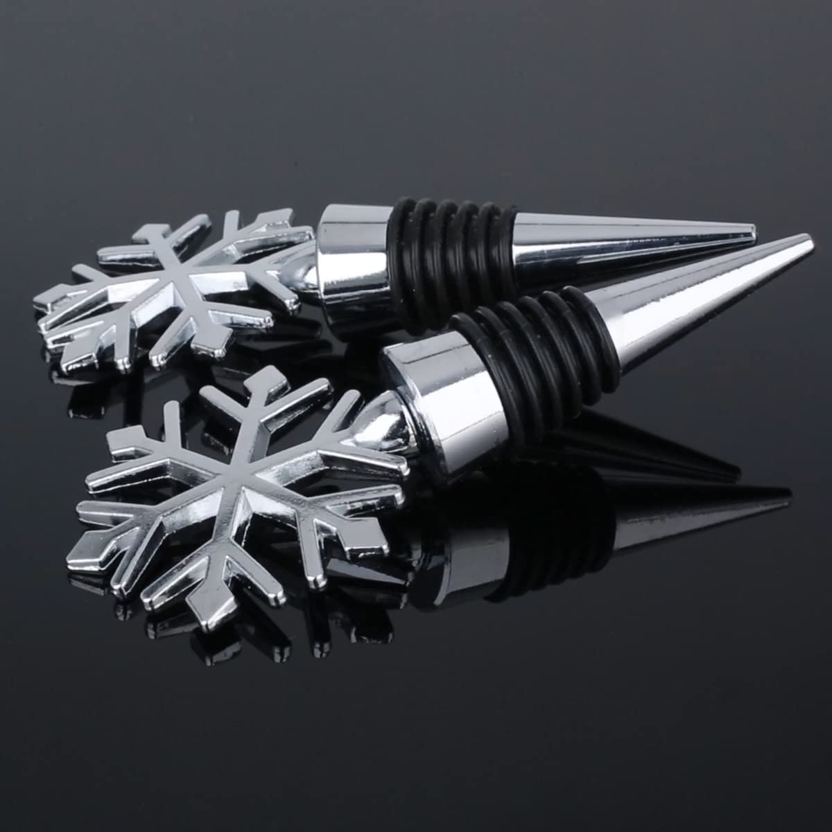 Gracelife 2Pcs Unique Snowflake Alloy Wine Bottle Stopper Christmas Party Bar Gift