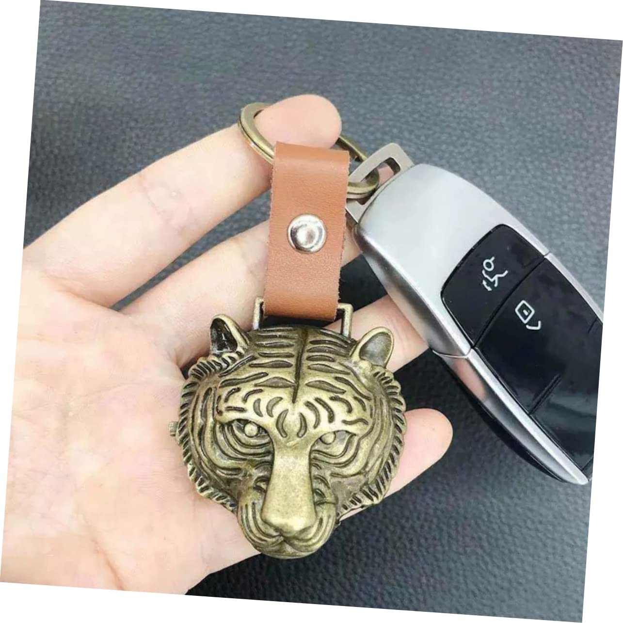 RORPOIR Keychain Tiger Head Corkscrew Zinc Alloy Man Pendant Flat Gifts