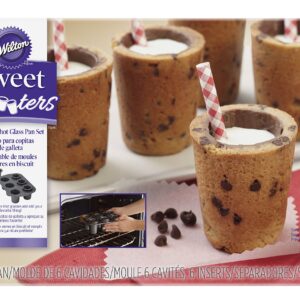 Wilton Cookie Shot Glass, 6-Cavity - Bake Perfect Sweet Shooters with this 6-Cup Cookie Shot Glass Pan, Non-Stick Round Pan Made of Steel