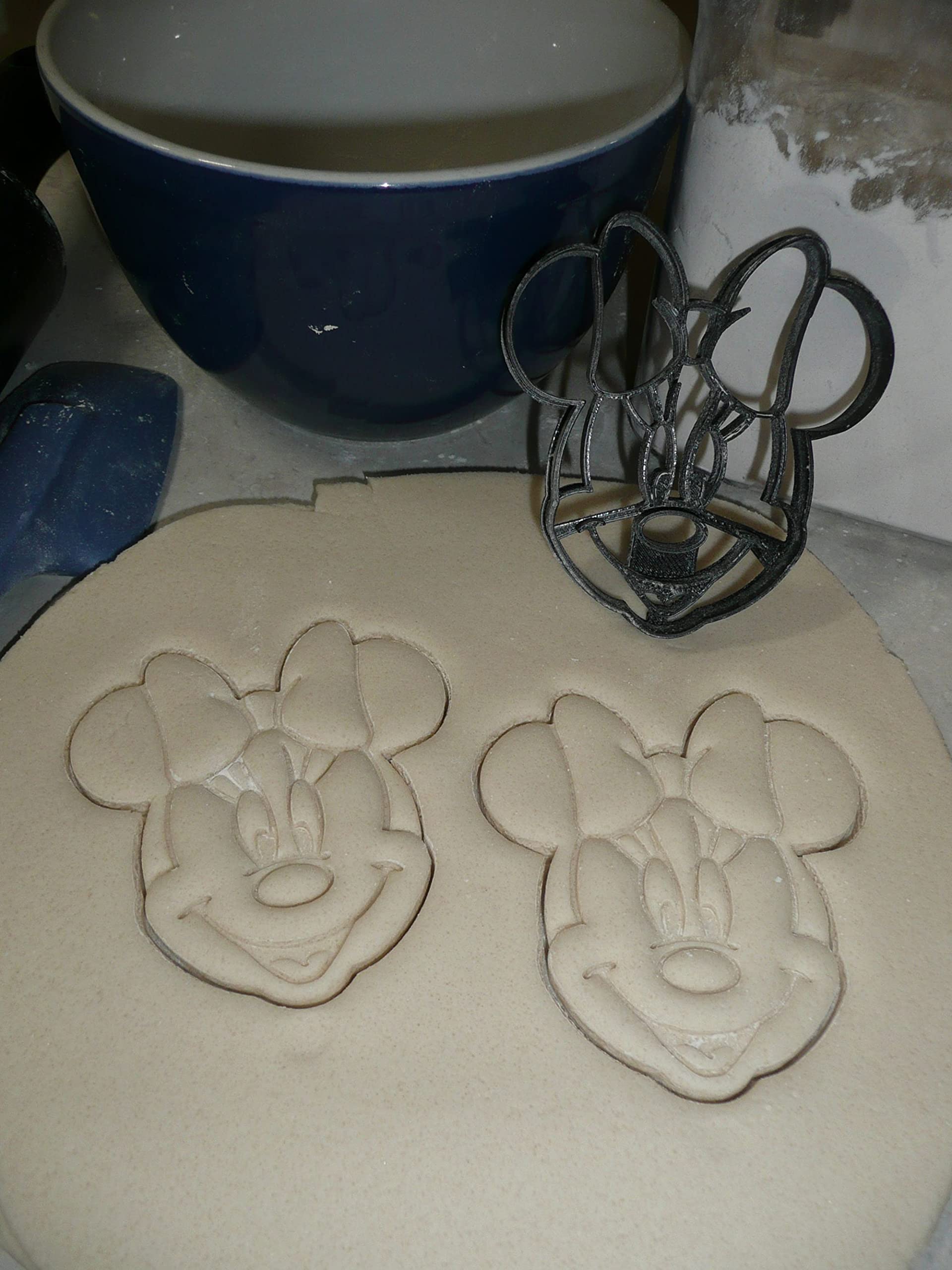 THEMED MAGICAL MOUSE AND FRIENDS FACE SET OF 6 COOKIE CUTTERS MADE IN USA PR1569