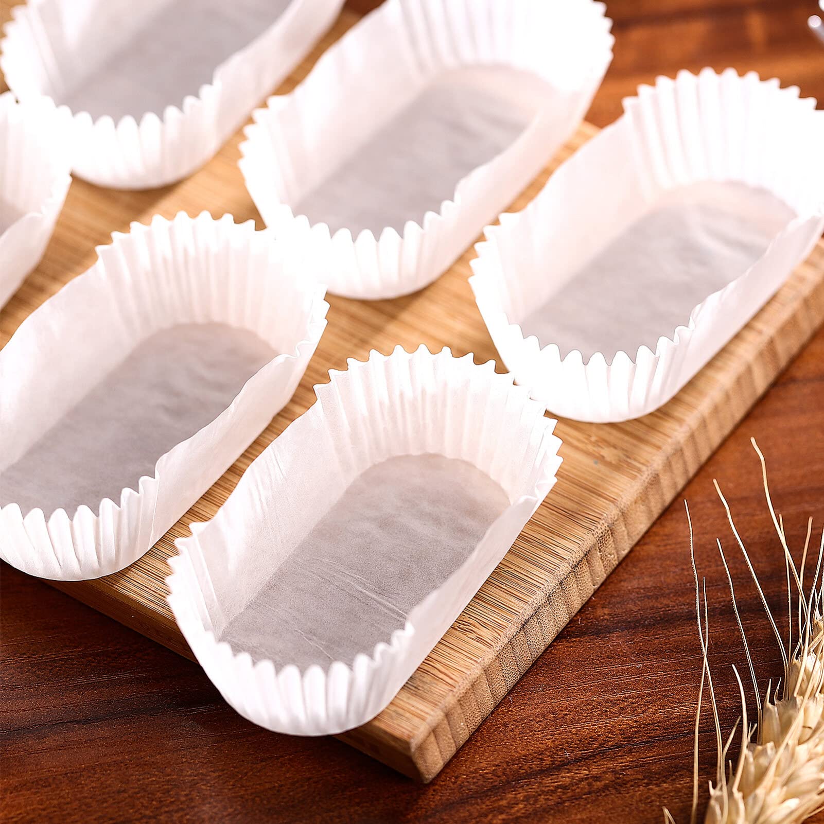 Cabilock Muffin Paper Cupcake Liners Cups:1000Pcs Oval Cake Paper Cups Grease Proof Cupcake Liners Boat Shape Paper Cups Bread Paper Trays for Cake Balls Muffins Cupcakes Bread Loaf Pans for Baking