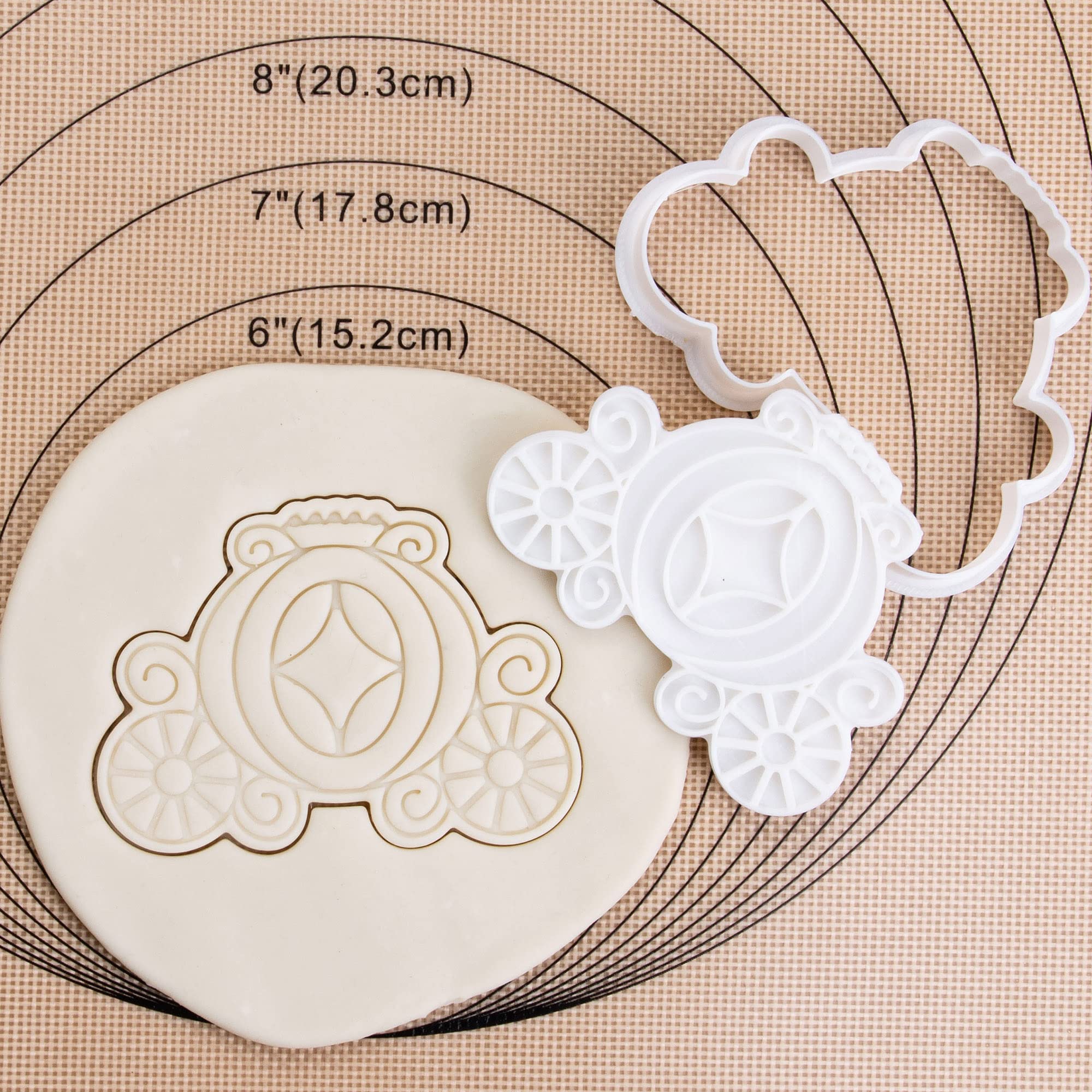 Flycalf Princess Cookie Cutters Biscuit Cutter Baking with 3D Stamper Biscuit Carriage Shape PLA Accessories Cutter Molds Gifts Decorative Party 3.5" Kitchen Cake Supplies