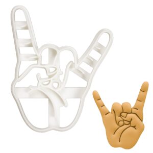 rock hand sign cookie cutter, 1 piece - bakerlogy