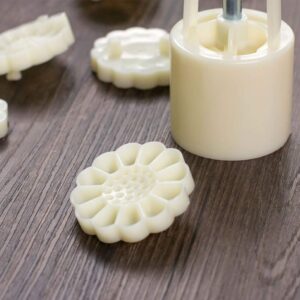 Xdodnev 8pcs Hand Press Cookie Stamp Moon Cake Decor Mould Barrel Mooncake Mold 25g DIY