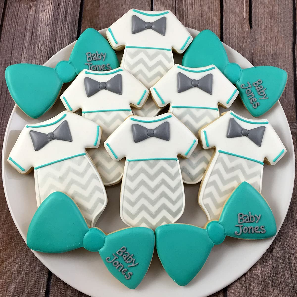 Little Man Themed Cookie Cutter Set Stainless Steel Mustache Bow Tie Neck Onesie Rattle Baby Bottle Photo Plaques Dough Fondant Biscuit Molds for Baby Shower