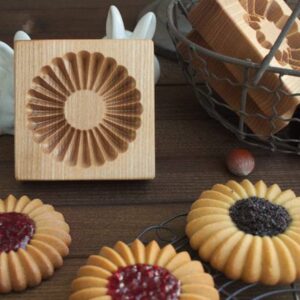 Wooden Cookie Biscuit Mold Baking Embossing Cookies Stamp Mold Cutter Funny 3D Baking Mold Embossing Craft Decorating Suitable for Festival Wedding Party Kitchen DIY Baking Tools