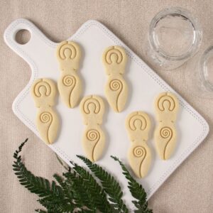 Set of 2 Goddess cookie cutters (Designs: Triple Goddess and Spiral Goddess), 2 pieces - Bakerlogy