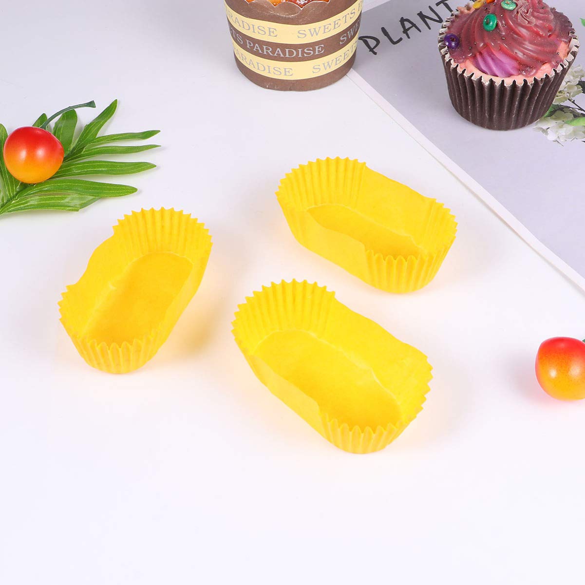 1000pcs Oval Cake Paper Cups Boat Shape Paper Tray Cake Cup Bread Baking Cups Grease Proof Cupcake Liners for Cake Balls Muffins Cupcakes Yellow