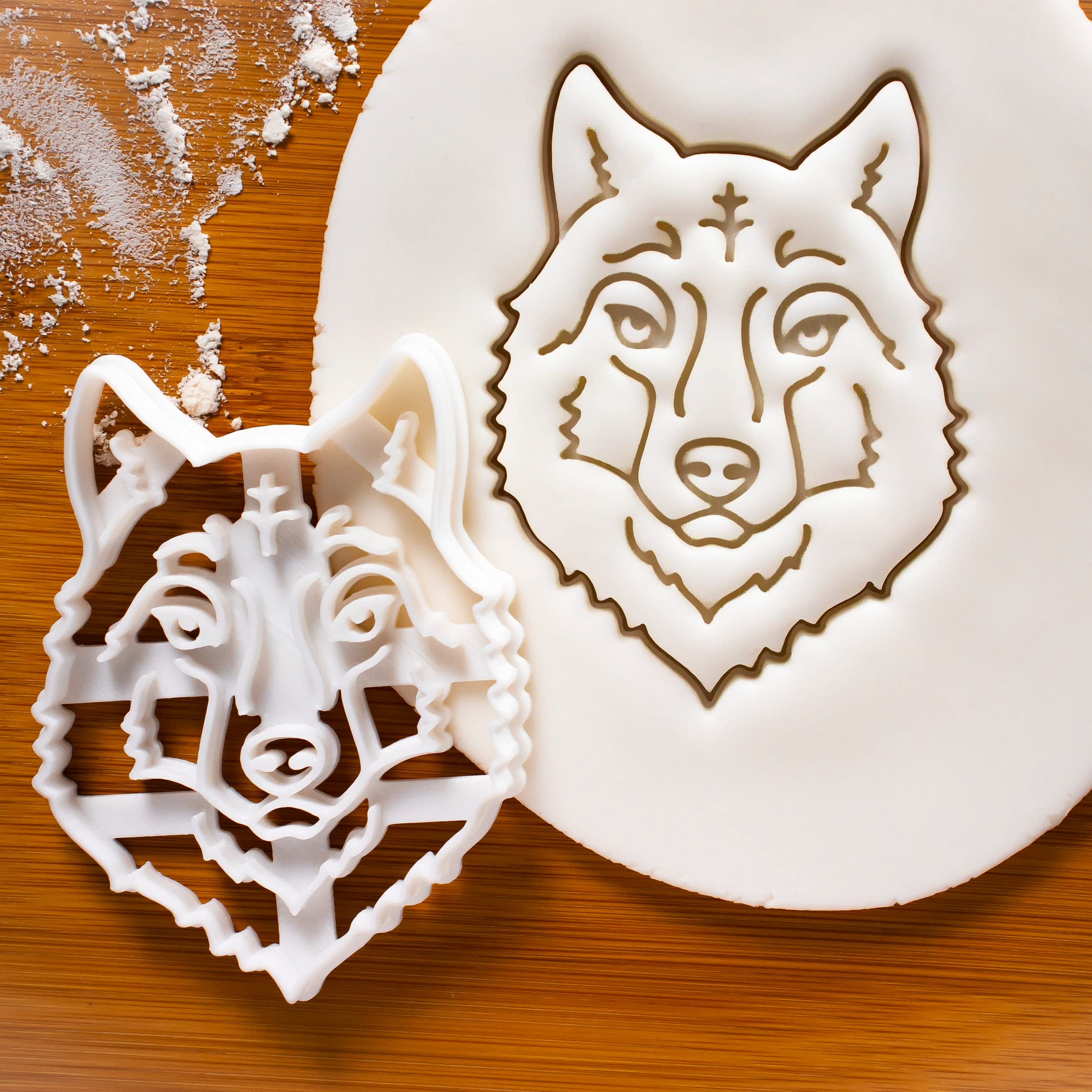 Wolf Face cookie cutter, 1 piece - Bakerlogy