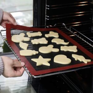 Silicone hollow Baking Mat Sheet, Set of 2. NonStick Oven Liner Perforated Mesh Pad , baked biscuits non-stick high temperature mat, breathable fiberglass baking mat, double-sided available.