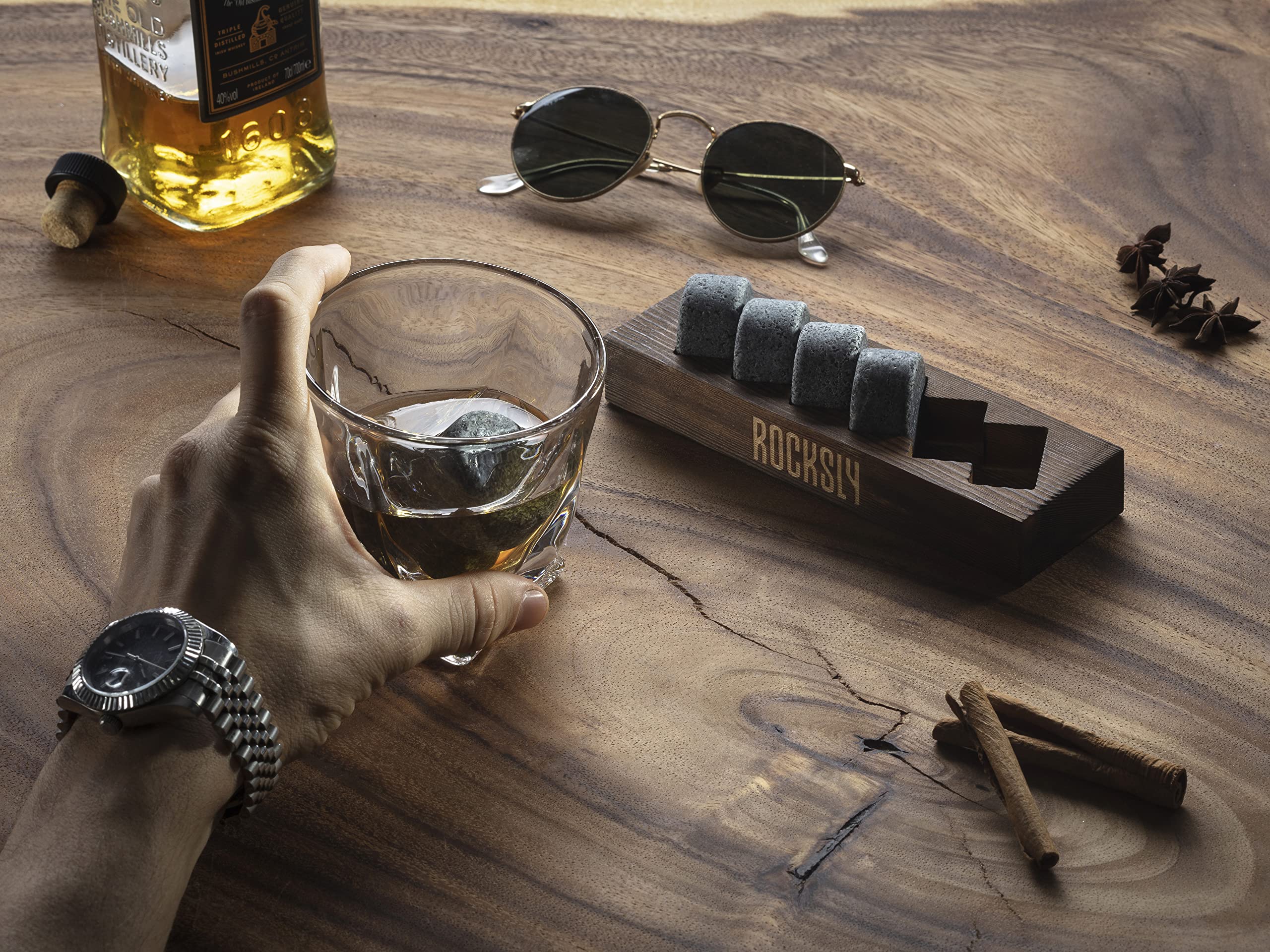 ROCKSLY Whiskey Stones Gift Set for Men | Whiskey Rocks Chilling Stones Set of 6 | Reusable Ice Cubes Chilling Rocks in a Wood Tray for Whiskey Lovers,Christmas, Men, Dad, Boyfriend