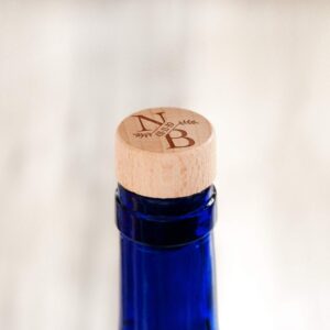 Custom Wine Stopper Personalized Party Favors Etched Wine Corks Housewarming Gift for Couple Engraved Wine Bottle Toppers Keepsake Gift Wine Gifts Personalized Wedding Gift Wine Stoppers Bulk