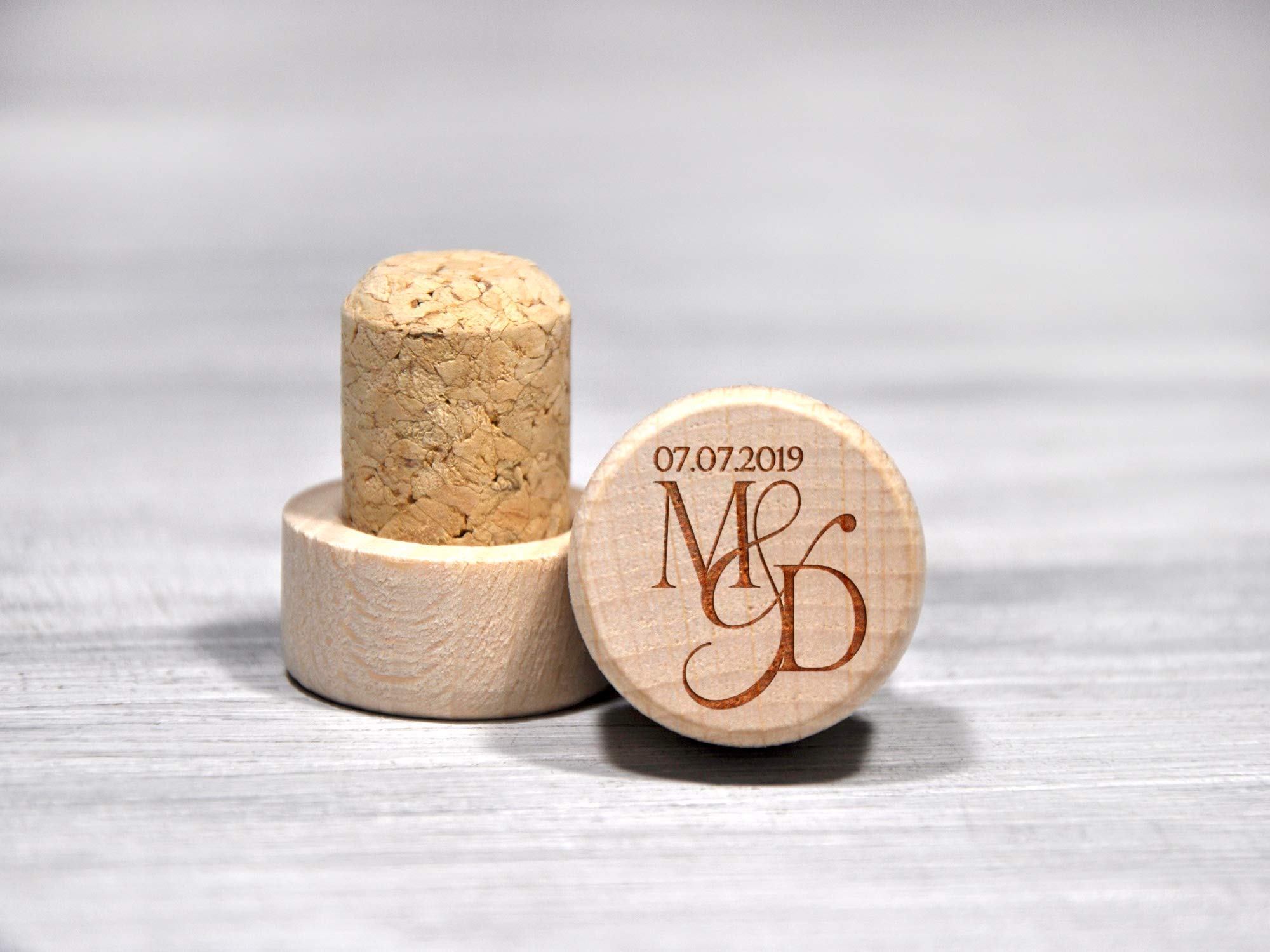 Custom Wine Stopper Personalized Party Favors Etched Wine Corks Housewarming Gift for Couple Engraved Wine Bottle Toppers Keepsake Gift Wine Gifts Personalized Wedding Gift Wine Stoppers Bulk