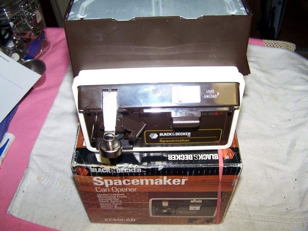 Black & Decker Spacemaker Can Opener EC60CAD