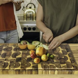 Cutting Board (17x13x1,5in) End Grain Cutting Board, Acacia Wooden Cutting Board, Butcher Block, Chopping Board - Reversible Multipurpose For Kitchen with Juice Groove, Cracker Holder & Inner Handles.