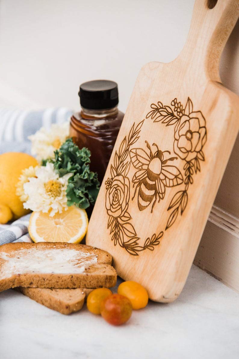 Cute Floral Honey Bee Cutting Board Gift For Bee Keeper, Flower Honey Bee Serving Board Kitchen Decor Gift For Her