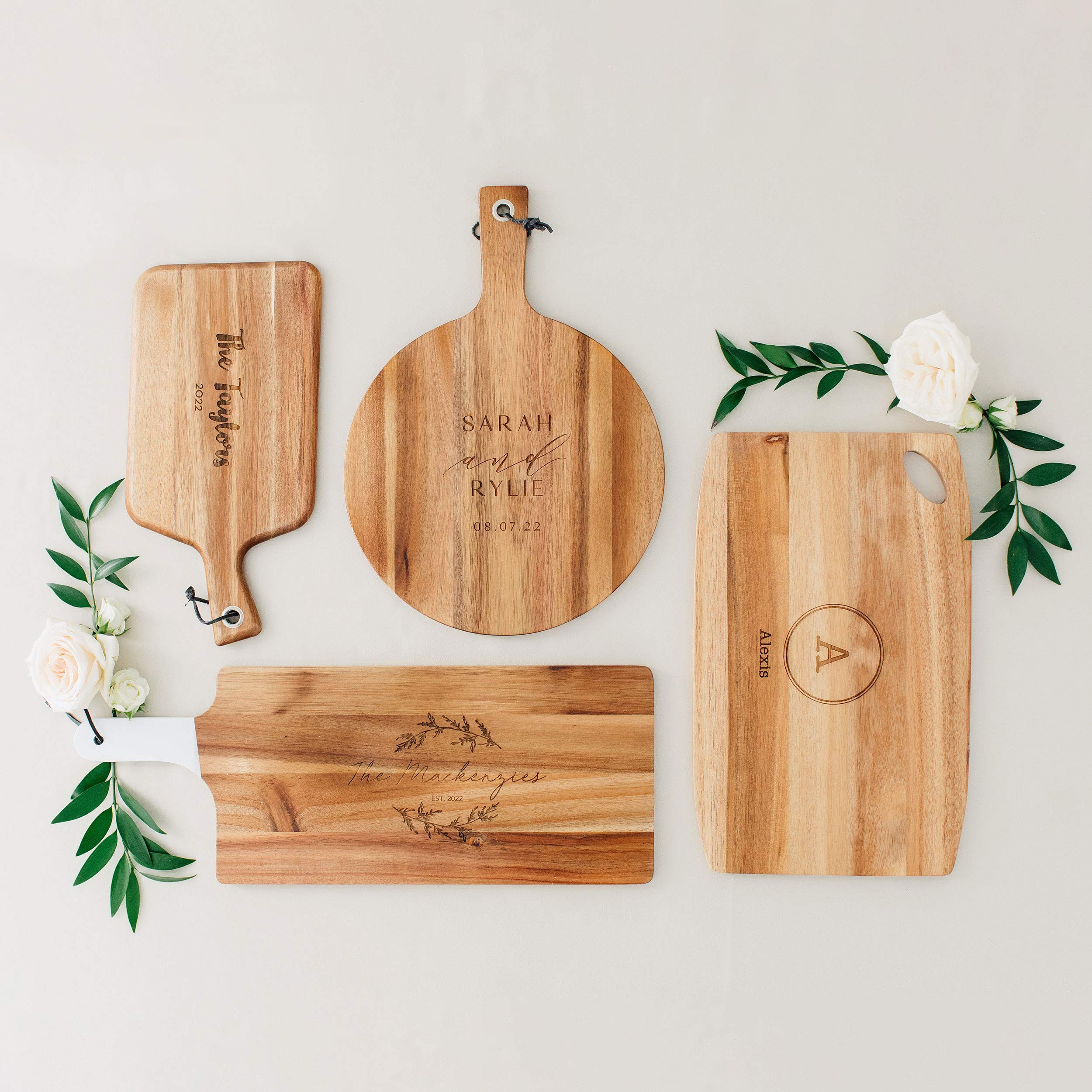 Weddingstar Personalized Wooden Paddle Cutting Board or Serving Board With Handle 13.5" x 6.5"- Circle Monogram Etching