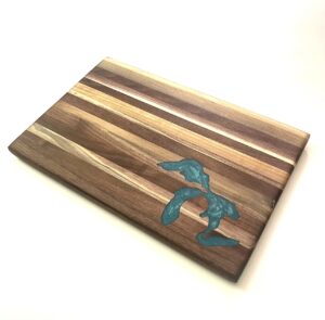 great lakes resin inlay cutting board