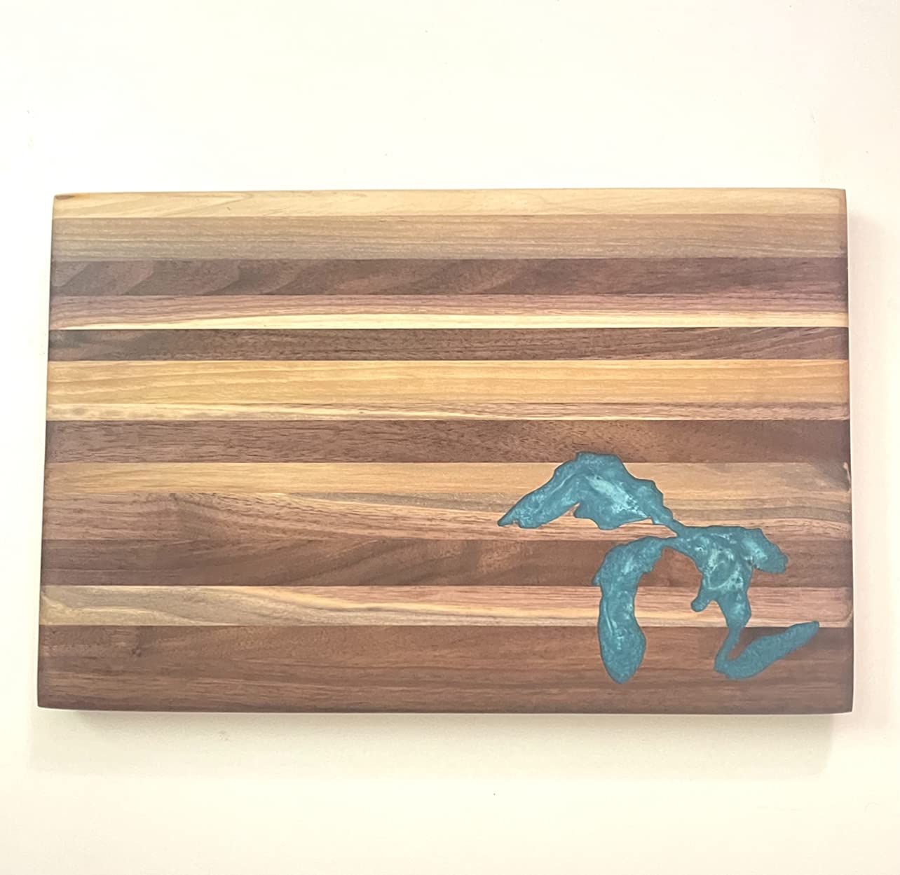 Great Lakes Resin Inlay Cutting Board