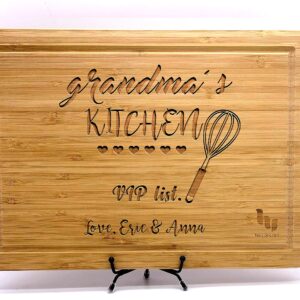 Personalized Cutting Board for Mom or Grandma, Custom Engraved Name and Text, Customized Mom and Grandma Gift from Daughter or Son, Kitchen Sign with Stand, 12 Designs and 3 Sizes