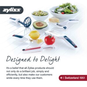 Zyliss Comfort Cutting Board & 3-Piece Knife Set - Japanese Stainless Steel Knife Set - Paring, Utility and Serrated Paring Knives - Plastic Cutting Board - Dishwasher & Hand Wash Safe - 4 Pieces