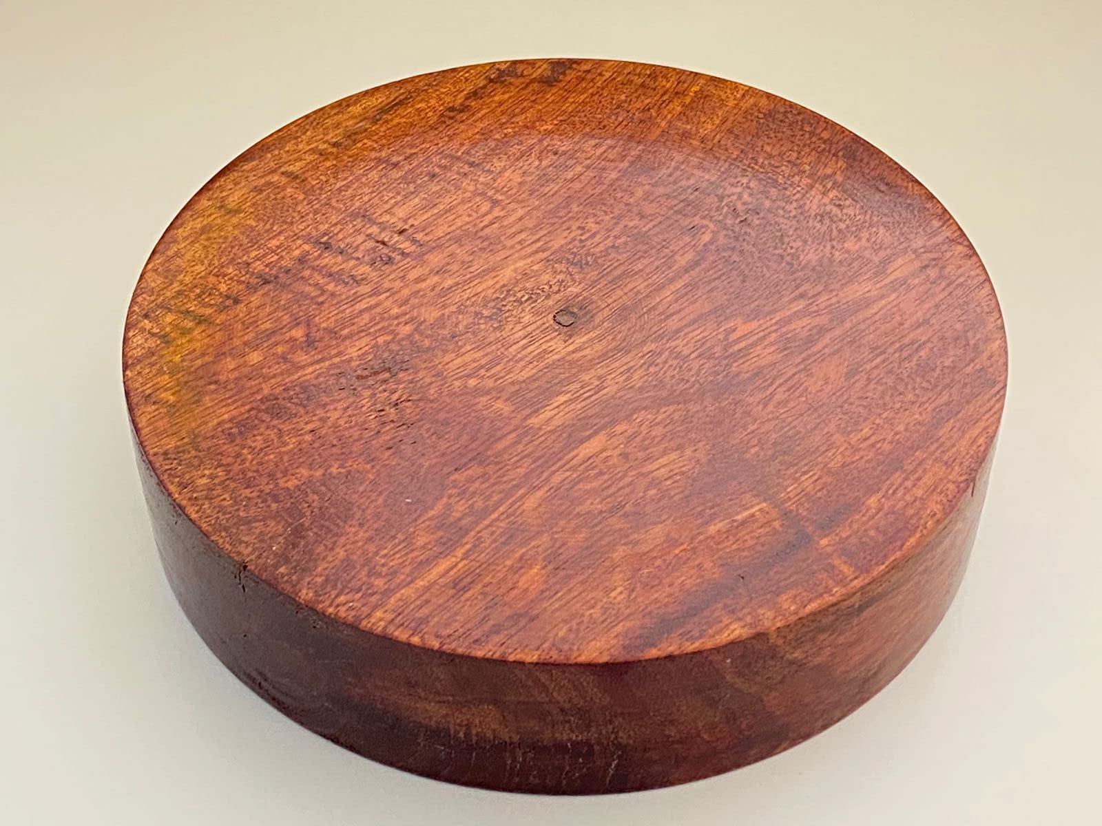 Butcher Block Handcrafted Butcher Block Cutting Board Cutting Boards Wood Barker Butchers Block Round Chopping Boards 9 Inches Diameter Height 2 Inch Cutting Board 22cm X 22cm X 5cm)