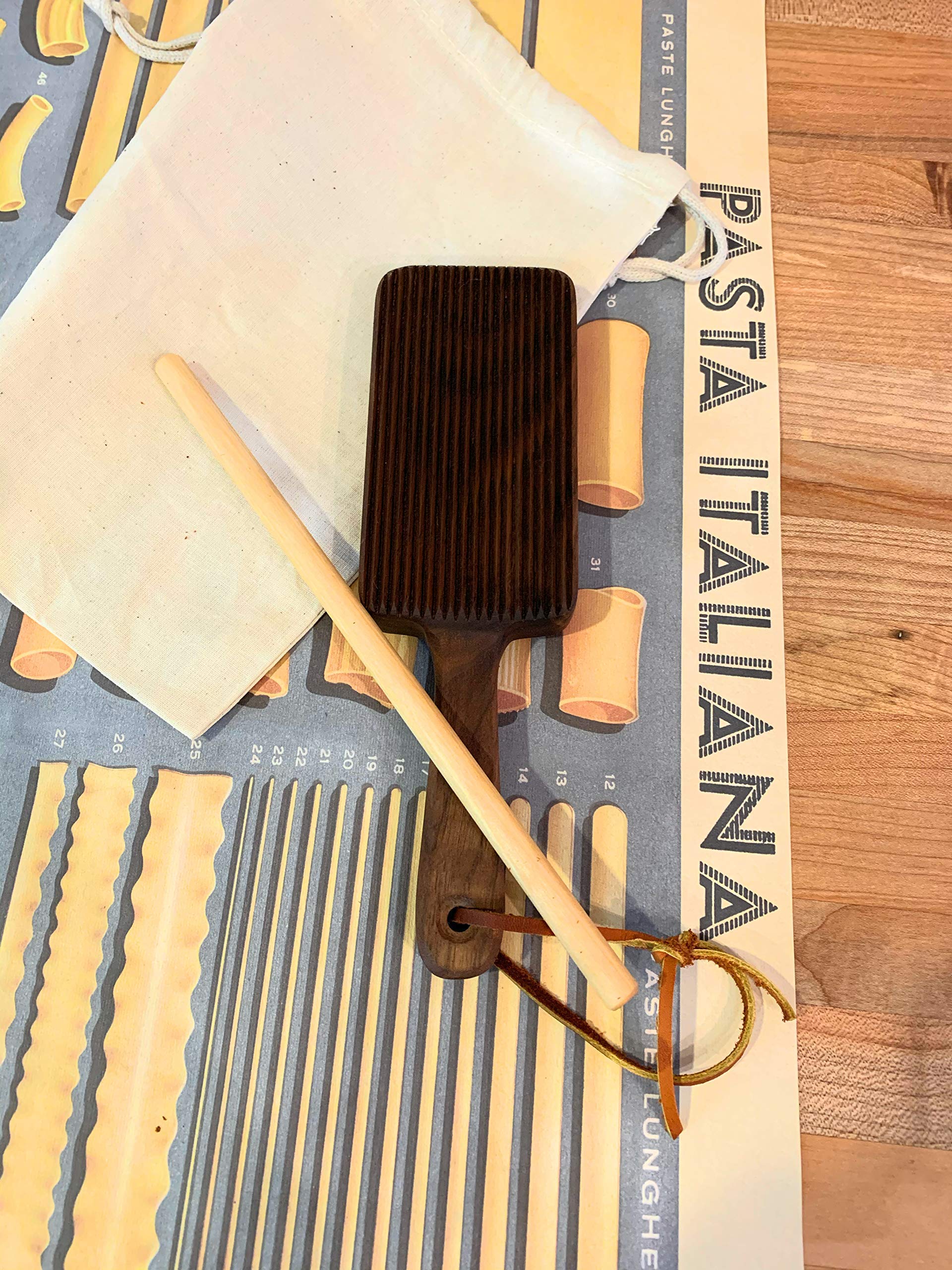 Gnocchi pasta board, garganelli pin, walnut