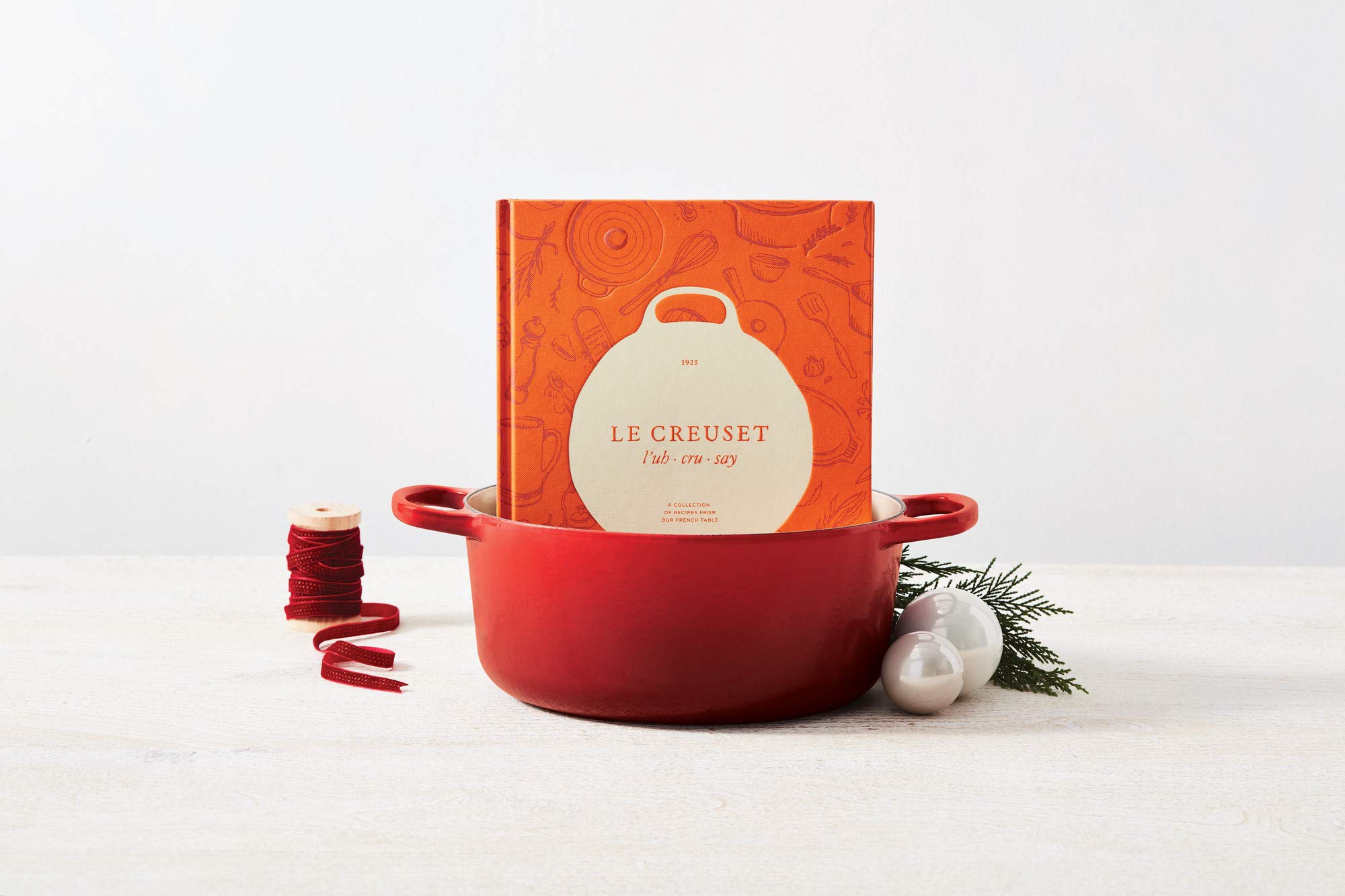 Le Creuset Cookbook, Orange, 8.75" x 11"