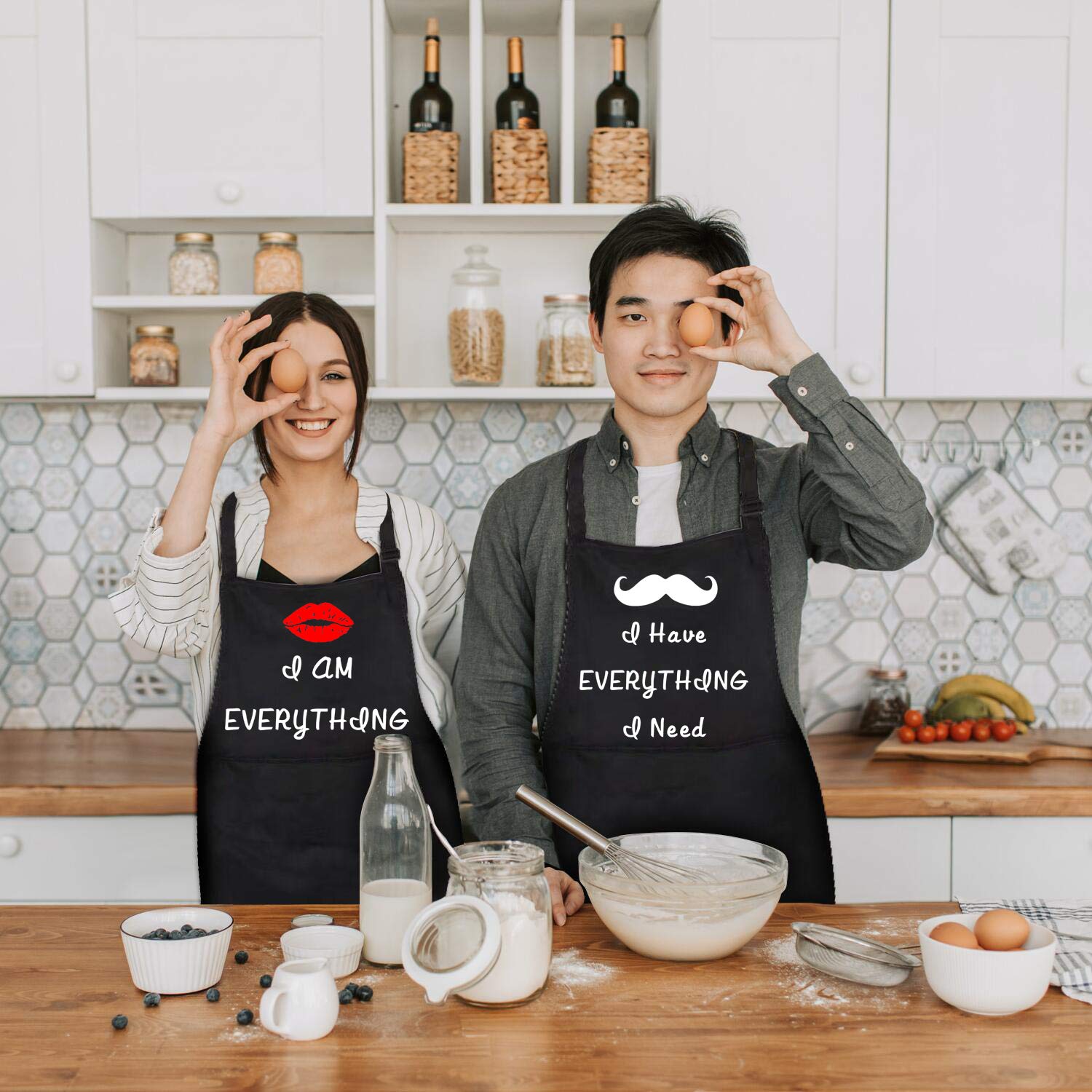 Rosoz Couples Aprons - 2 Piece Kitchen Apron Set for Engagement Wedding Anniversary, Bridal Shower Gift for Bride, Wedding Gifts for the Newly Married Couple and Valentine’s Day