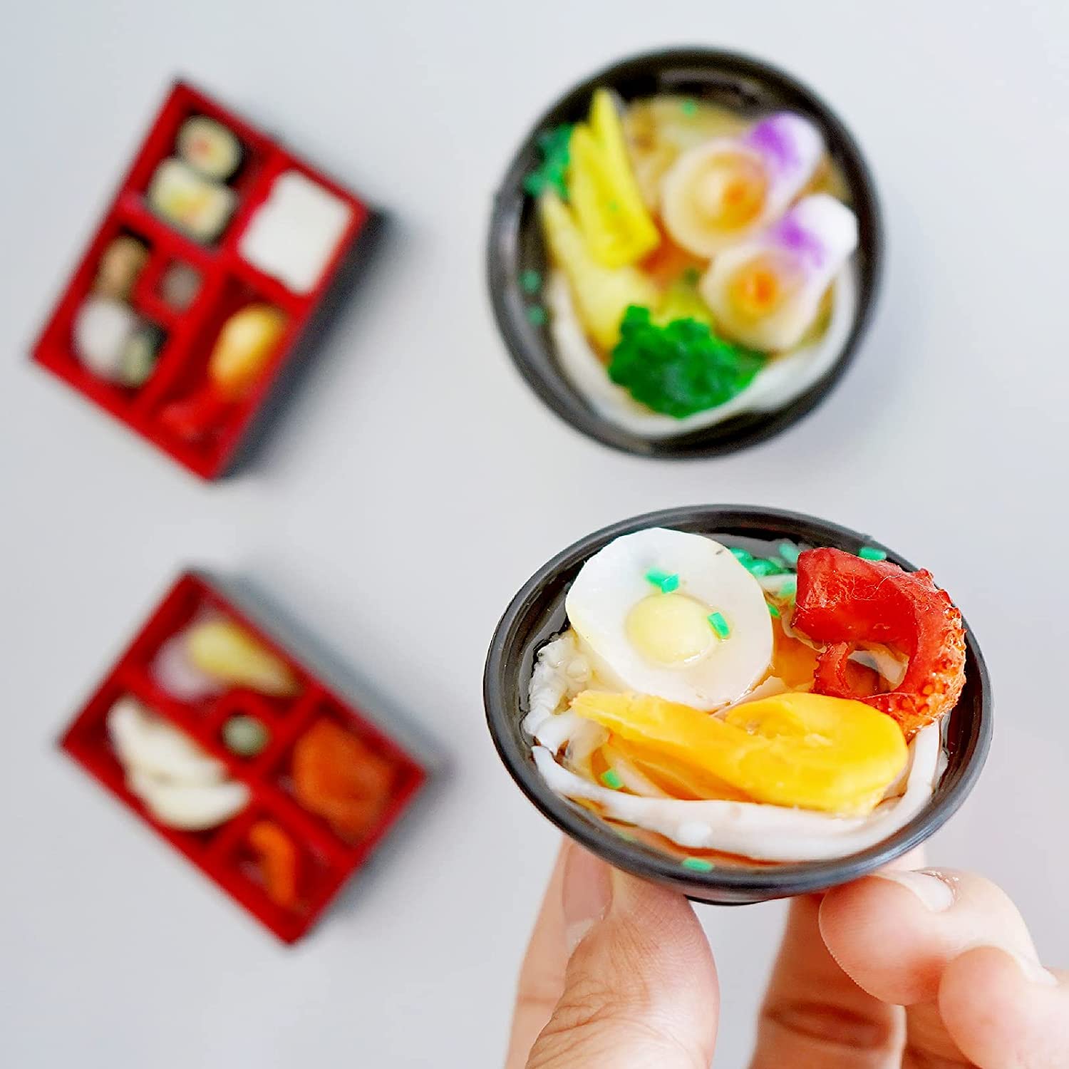 4pcs Funny Ramen & Sushi Refrigerator Magnets Decorative, for Frigdet Magnets Collector, Ramen Lover, Asian Food Lovers, Cute Home Office Decorative Magnets, with Big Strong Magnet