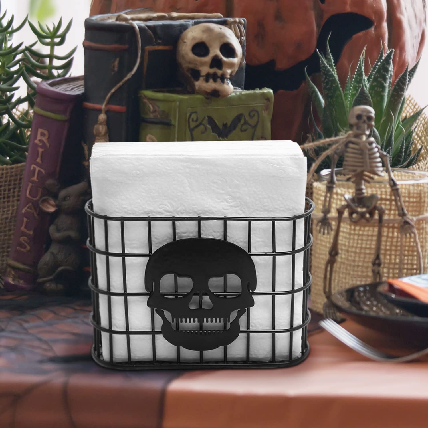 MyGift Black Metal Wire Napkin Holder with Skull Cut Out Design, Halloween Table Decor