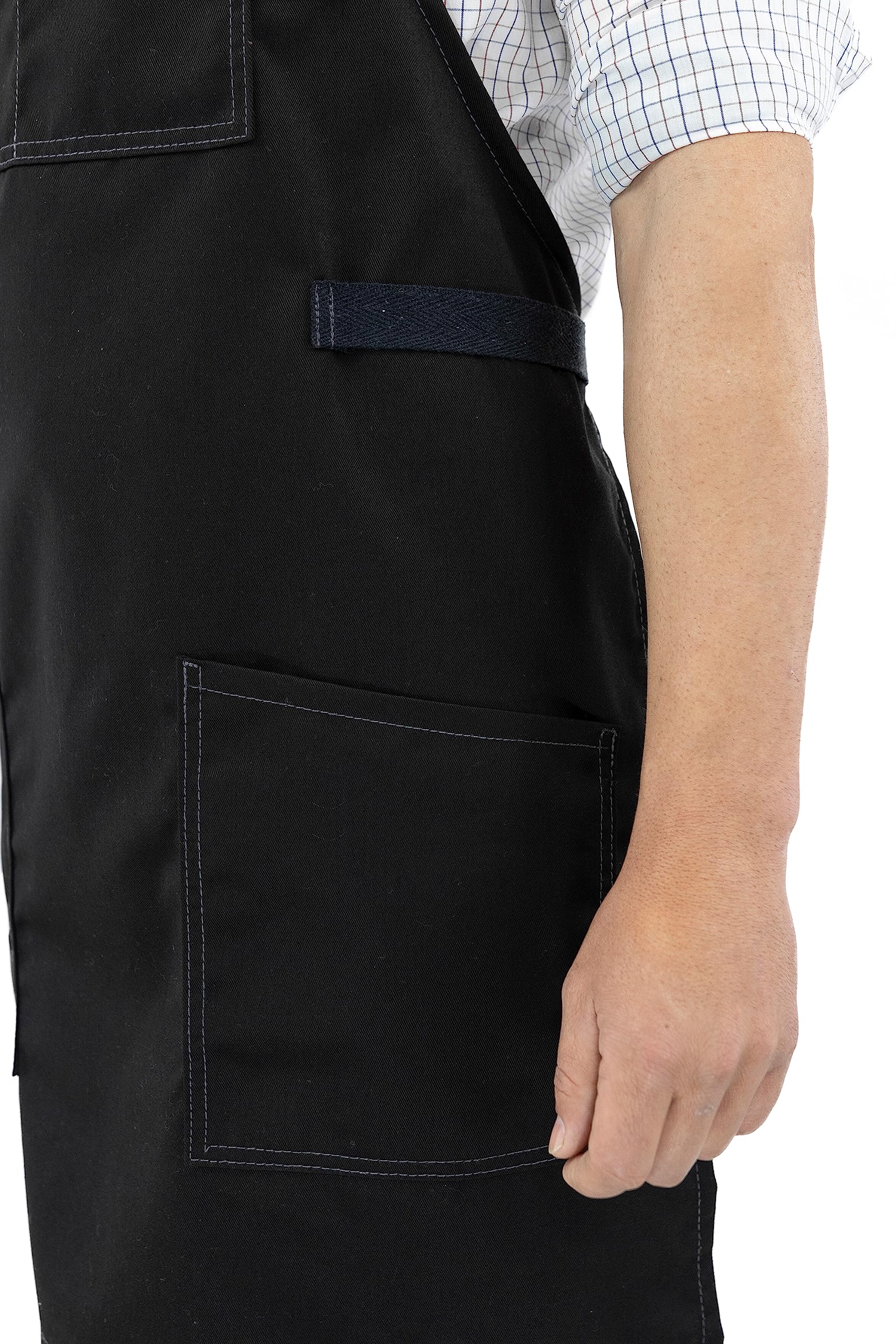 Under NY Sky Chef Apron – Professional Black Twill – Cotton Straps - Smart Pockets - Adjustable for Men and Women – Pro Chef, Cook, Kitchen, Baker, Barista, Bartender, Server Aprons