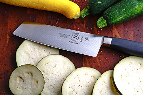 Mercer Culinary M20907 Genesis 7-Inch Nakiri Vegetable Knife,Black