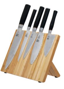 bamboo magnetic knifedock - the kitchen magnetic knifedock has revolutionized storing and displaying your knifes both elegantly, and safely. this knifedock keeps your cutlery close at hand.