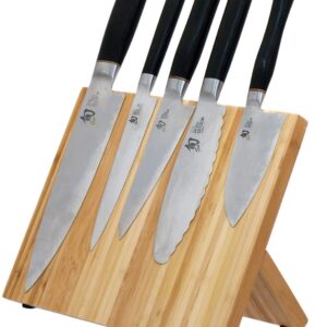 Bamboo Magnetic KNIFEdock - The kitchen Magnetic KNIFEdock has revolutionized storing and displaying your knifes both elegantly, and safely. This KNIFEdock keeps your cutlery close at hand.