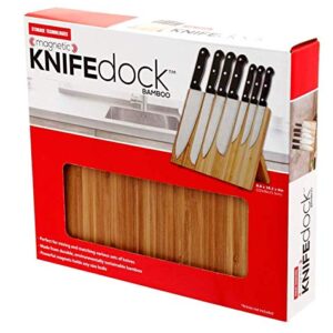 Bamboo Magnetic KNIFEdock - The kitchen Magnetic KNIFEdock has revolutionized storing and displaying your knifes both elegantly, and safely. This KNIFEdock keeps your cutlery close at hand.