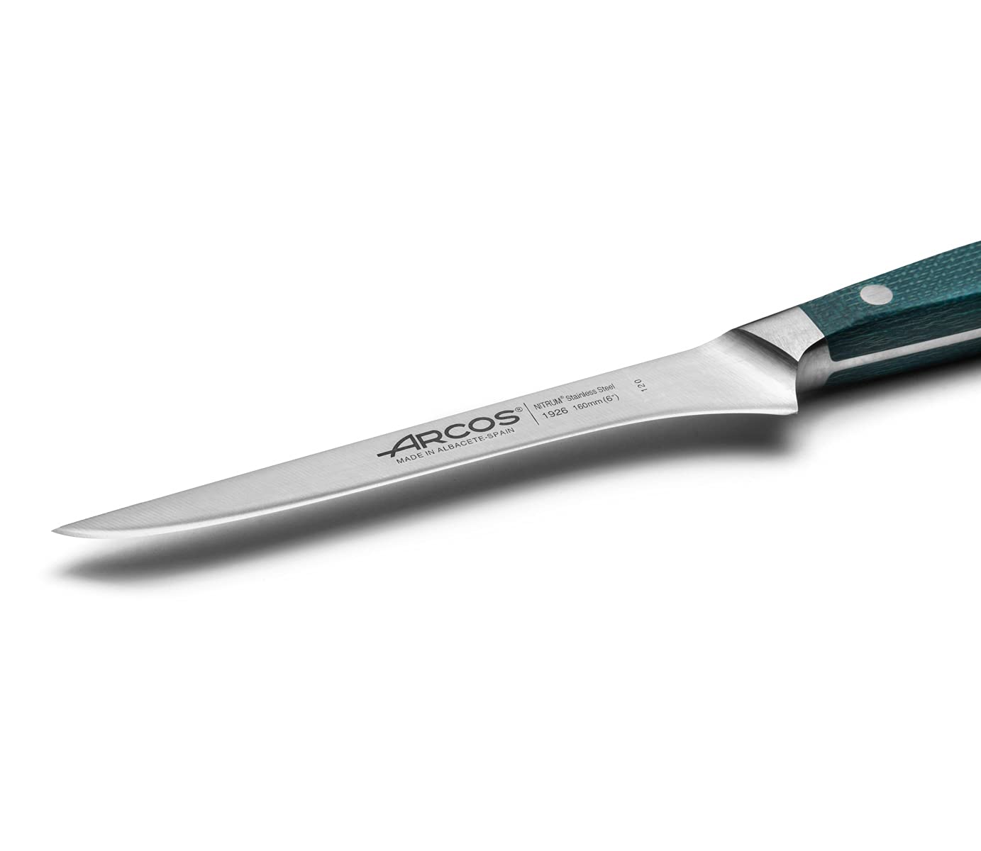 ARCOS Boning Knife 6 Inch Nitrum Stainless Steel and 160 mm blade. Professional Butcher Knife to Slice Bones from Meat. Ergonomic Polypropylene Handle. Series Brooklyn. Color Blue.