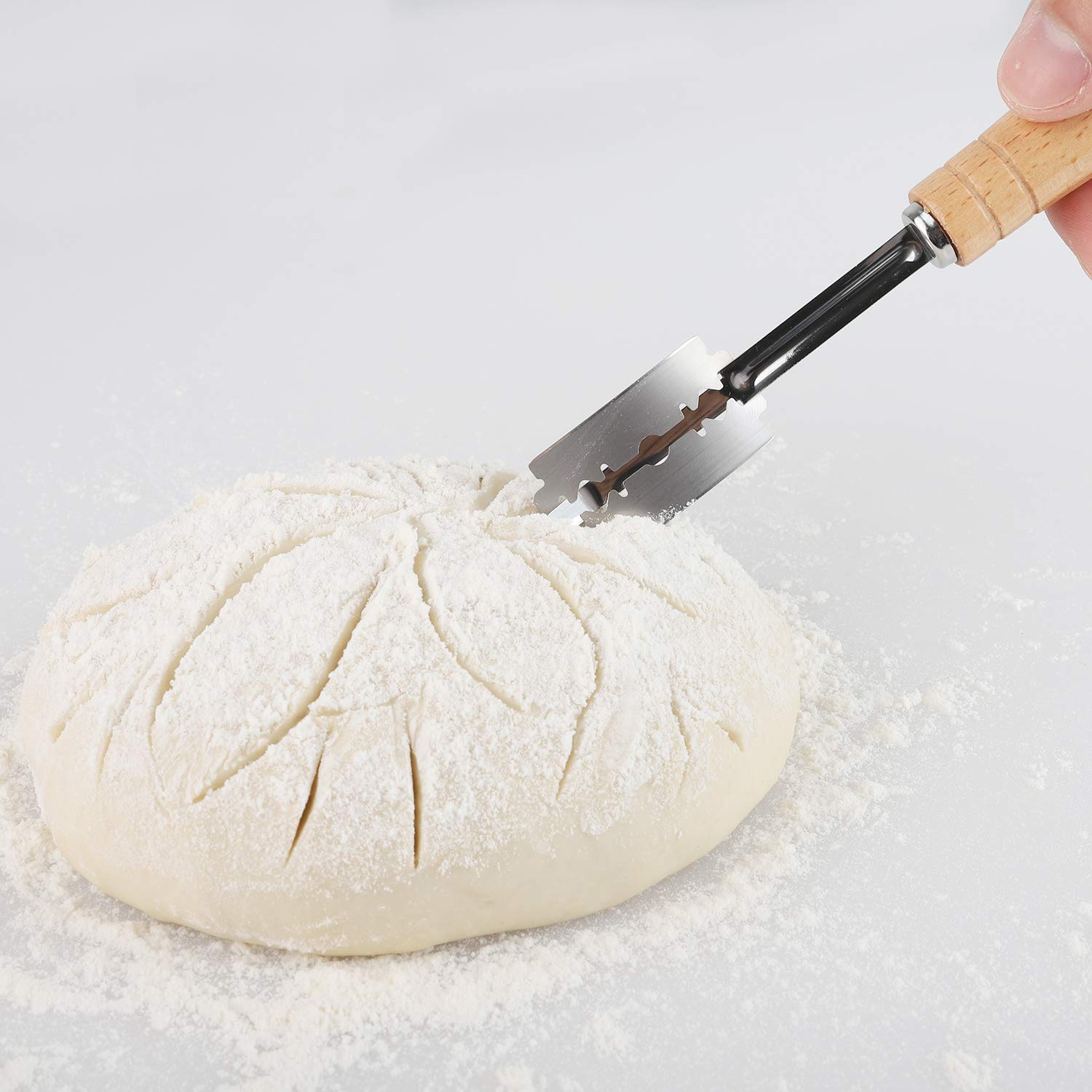 YellRin Bread Lame Slashing Tool Dough Bread Bakers Scoring Knife Tool with 14 Blades (Bread Lame)